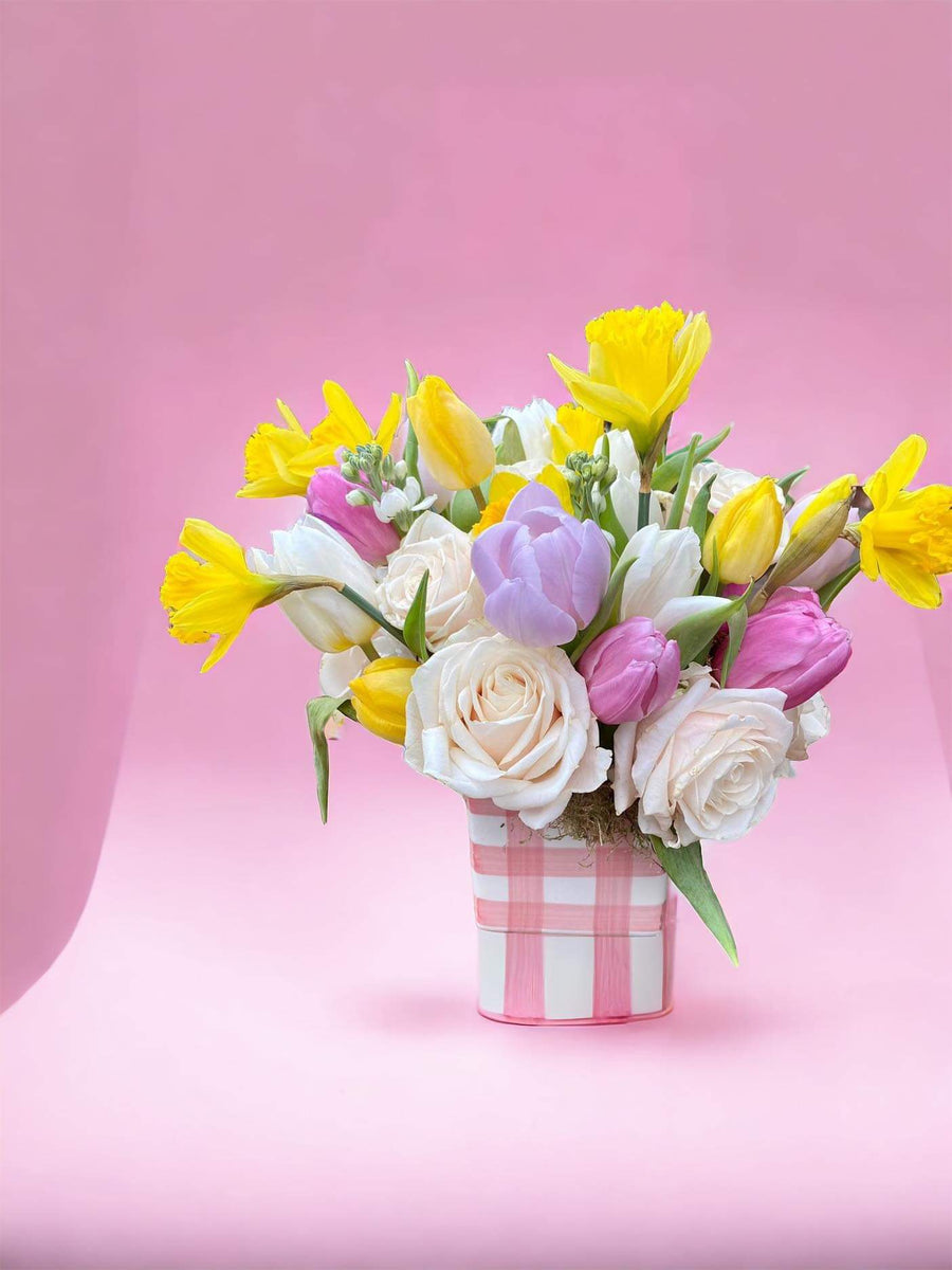 Mums Spring Cube – Red Floral Architecture